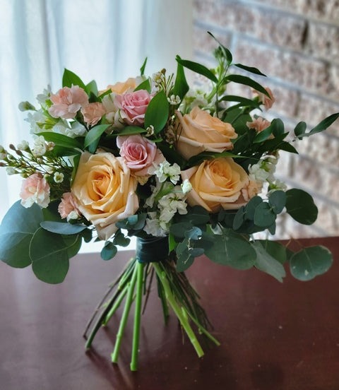 Pretty wedding flowers store